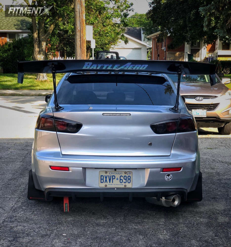 2015 Mitsubishi Lancer with 18x8.5 ESR Sr01 and Michelin 225x35 on ...