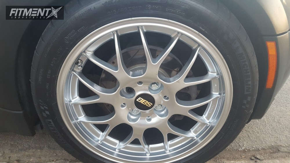 2006 Mini Cooper S with 17x7 BBS Rgr and Michelin 215x45 on Coilovers ...