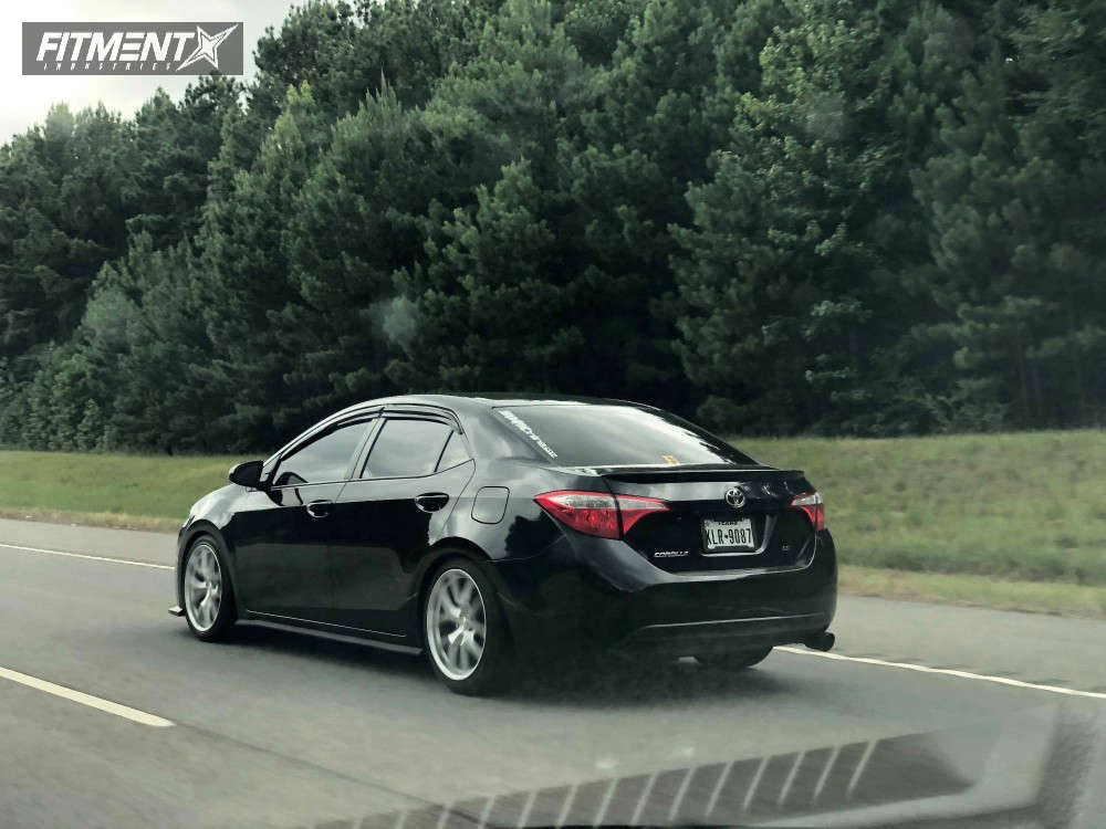 2016 Toyota Corolla LE with 18x8 Aodhan Ls007 and Grenlander 225x40 on ...