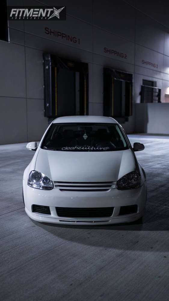 2008 Volkswagen Rabbit S with 19x8.5 Fifteen52 R43 and Achilles 235x35 ...