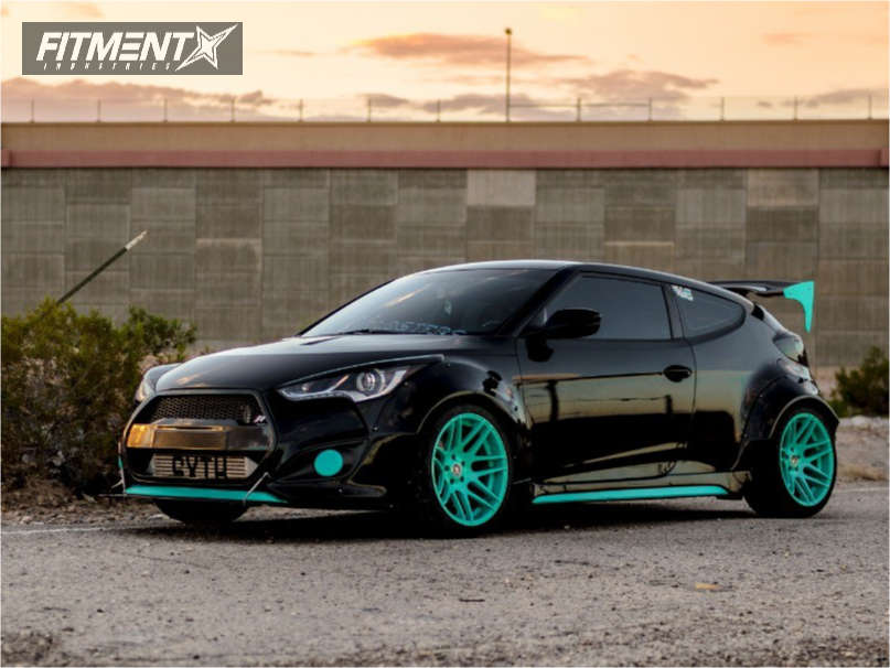 2013 Hyundai Veloster Turbo with 18x9.5 Forgestar F14 and Federal ...