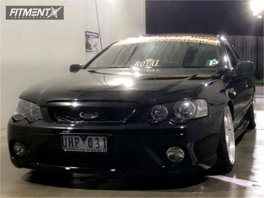 2006 Ford Falcon XR6 Base with 19x9.5 ESR Sr06 and WinRun 245x35 on ...