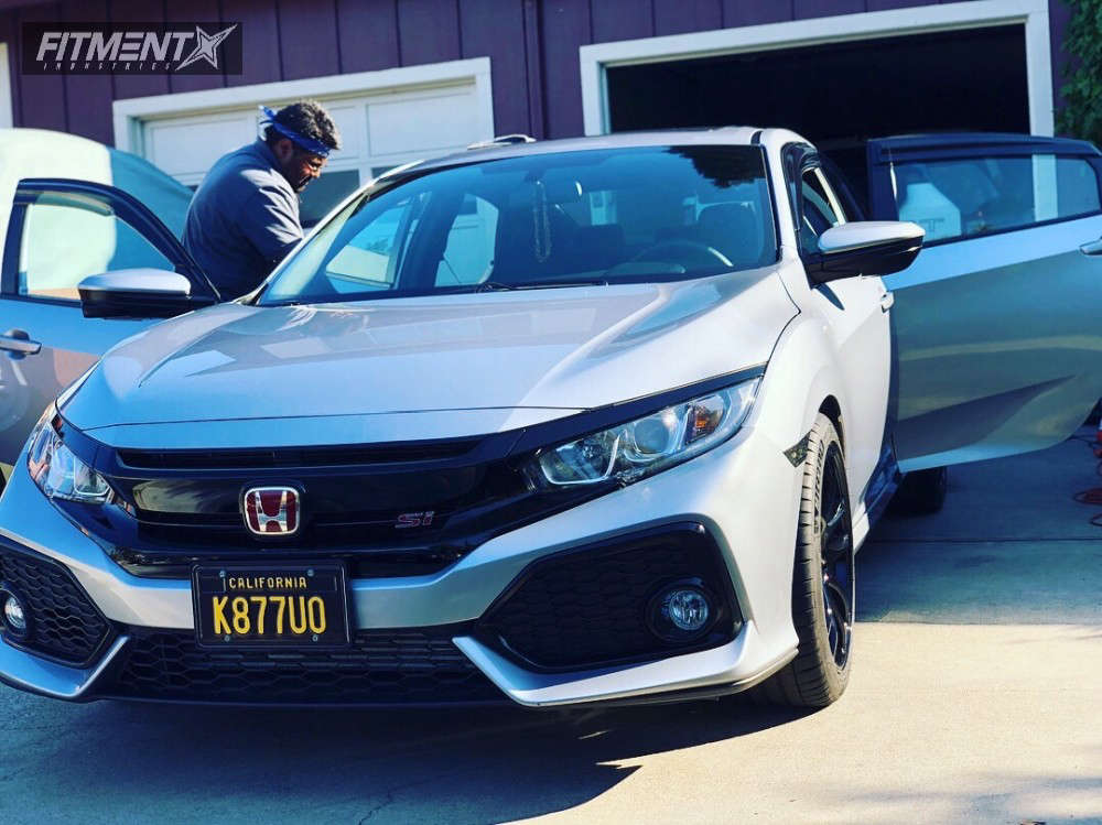 2017 Honda Civic Si with 18x8.5 ESR Sr08 and Michelin 245x40 on Stock ...