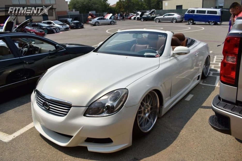 2008 Lexus GS450h Base with 19x11 Work Racing Hart C2 and Accelera ...