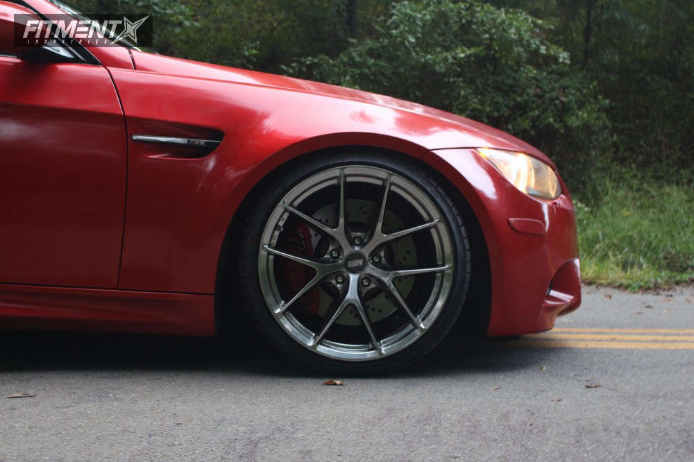 2008 BMW M3 Base with 19x9.5 ESR Rf2 and Nankang 255x30 on Coilovers ...