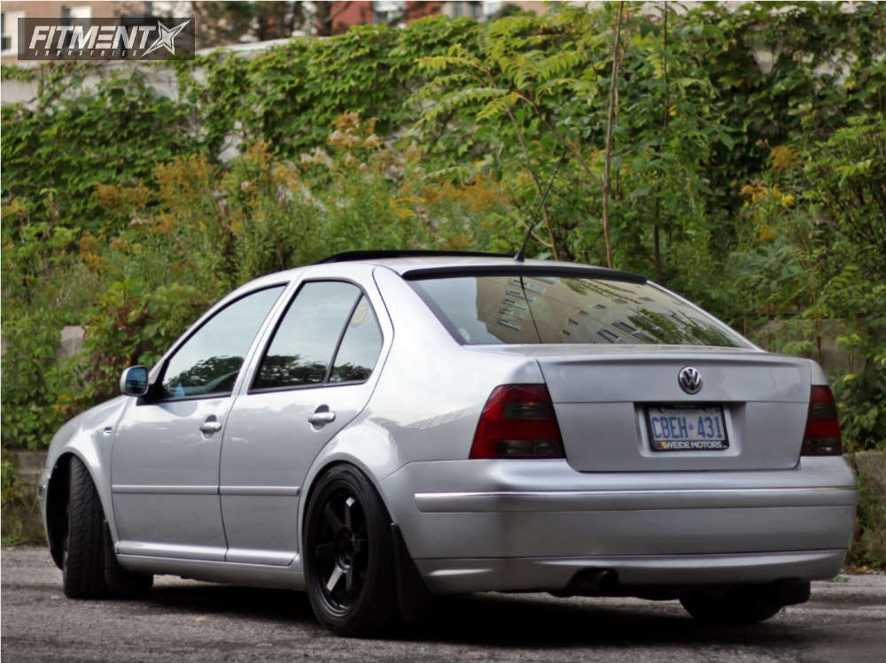 2002 Volkswagen Jetta GLS 4dr Sedan (2.0L 4cyl 4A) with 17x8 Fast ...