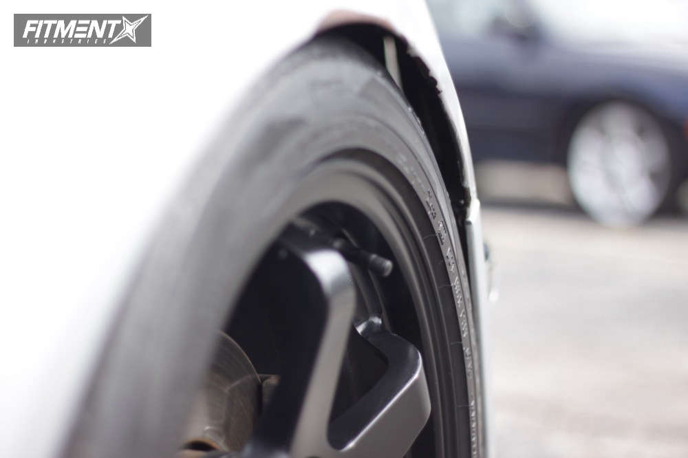 2002 Volkswagen Jetta GLS 4dr Sedan (2.0L 4cyl 4A) with 17x8 Fast Wheels Hayaku and General ...