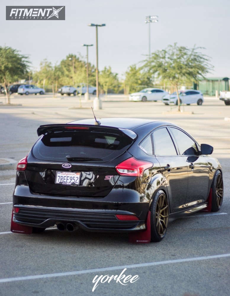 2016 Ford Focus ST with 18x9.5 Option Lab R716 and Nitto 225x40 on ...
