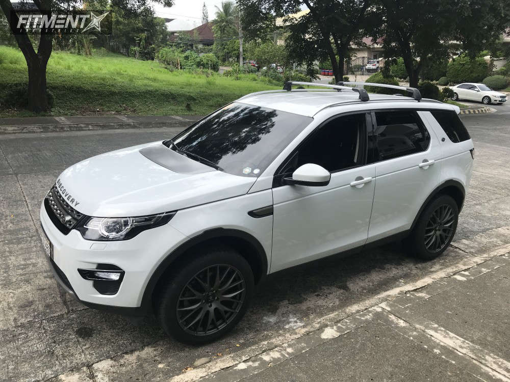 2016 Land Rover Discovery Sport SE with 20x8.5 Verde Saga and Toyo ...