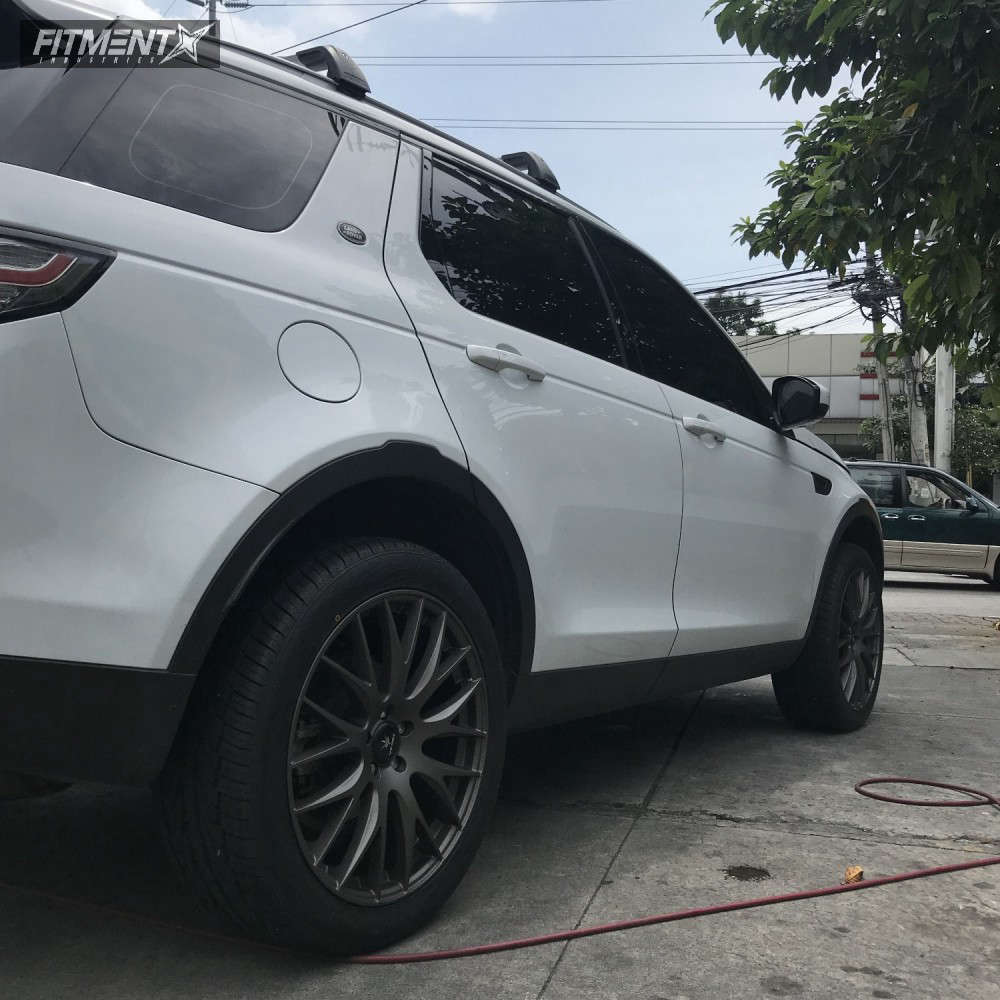2016 Land Rover Discovery Sport SE with 20x8.5 Verde Saga and Toyo ...