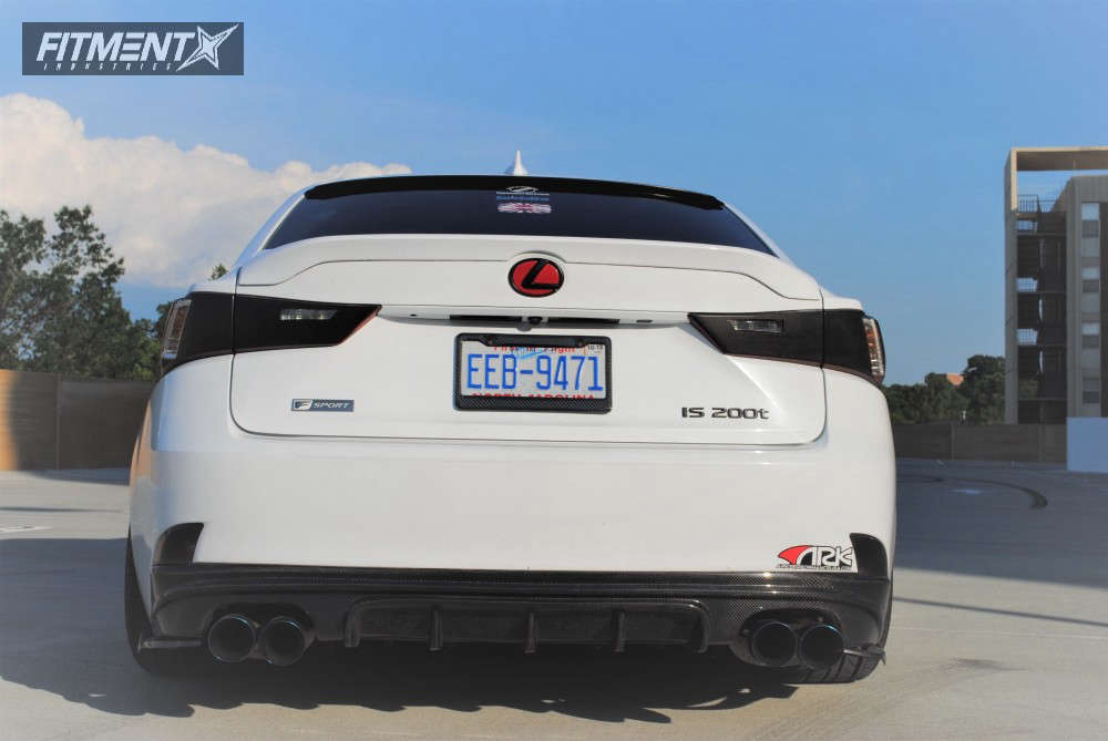 2016 Lexus IS200t F Sport with 19x8.5 Avant Garde M621 and Delinte ...