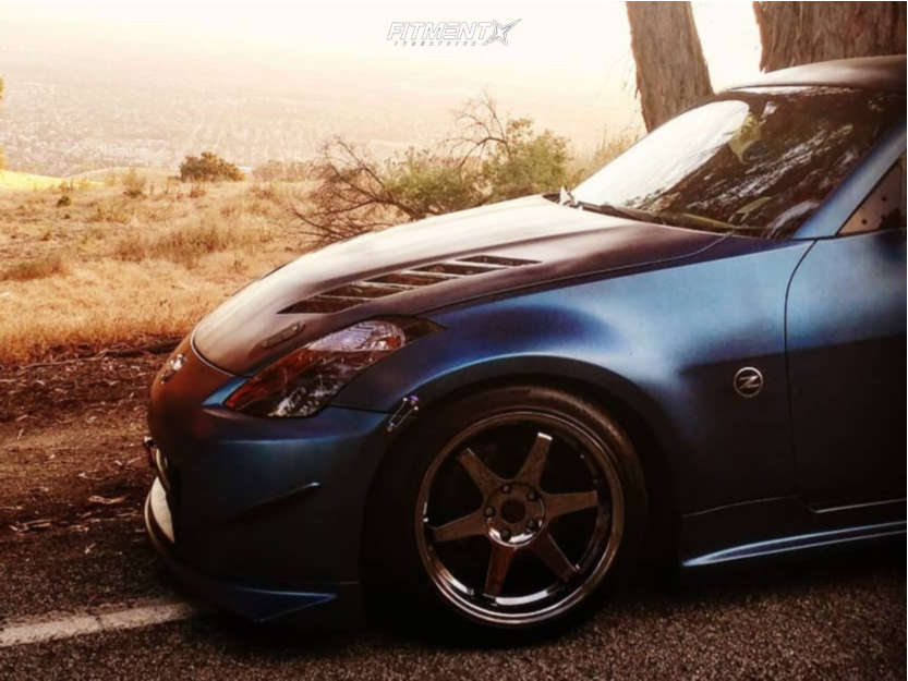 2005 Nissan 350Z Track with 18x9.5 ESR Sr07 and Hankook 245x40 on Stock ...