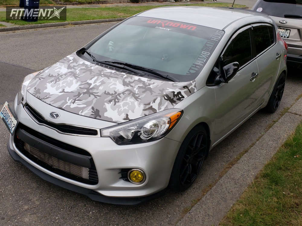 2016 Kia Forte5 SX with 18x8.5 Motegi 133 and Nitto 225x40 on Lowering ...