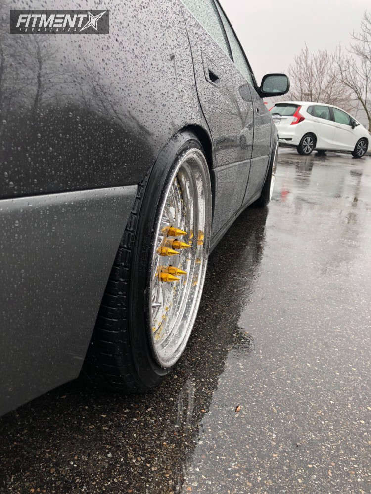 2000 Lexus ES300 Base with 18x9.5 Aodhan Ds03 and Bridgestone 225x35 on ...