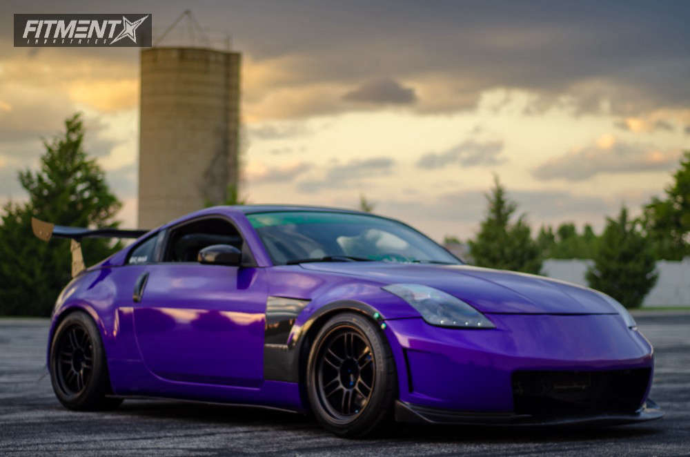 2006 Nissan 350Z Base with 18x10.5 Enkei RPF1 and Firestone 275x35 on ...