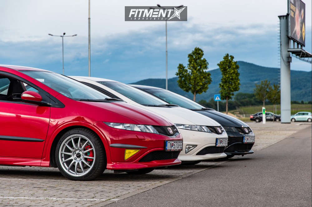 2008 Honda Civic Si 2dr Coupe (2.0L 4cyl 6M) with 18x8 Team Dynamics ...