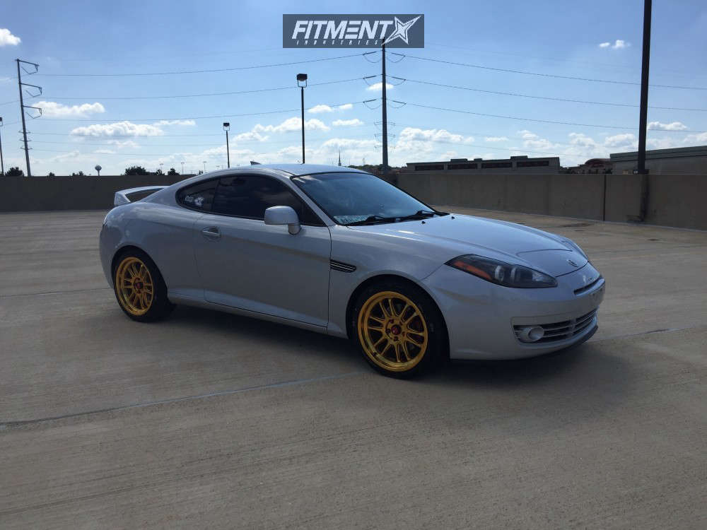 2008 Hyundai Tiburon SE with 18x8.5 Aodhan Ah07 and Hankook 245x45 on ...