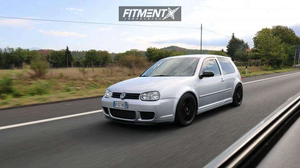 2002 Volkswagen Golf GL with 17x8 OZ Racing Ultraleggera and Hankook ...