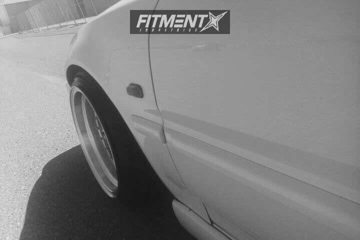 1992 Acura Integra GS with 15x8 XXR 2 and Federal 175x40 on Coilovers ...