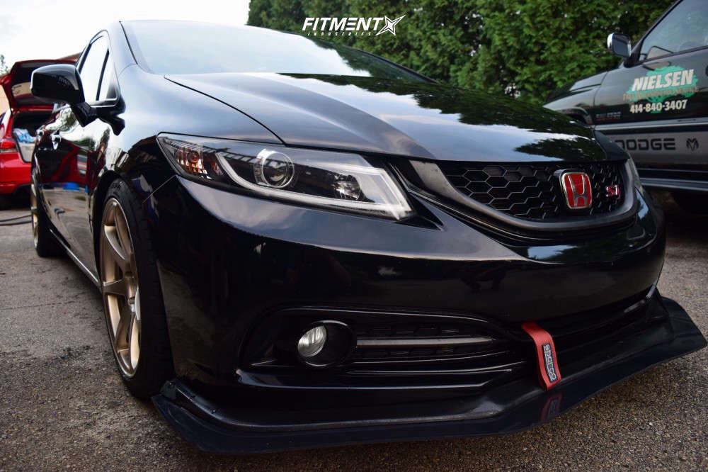 2013 Honda Civic Si with 18x9 MB Wheels Battles and Cooper 235x40 on ...
