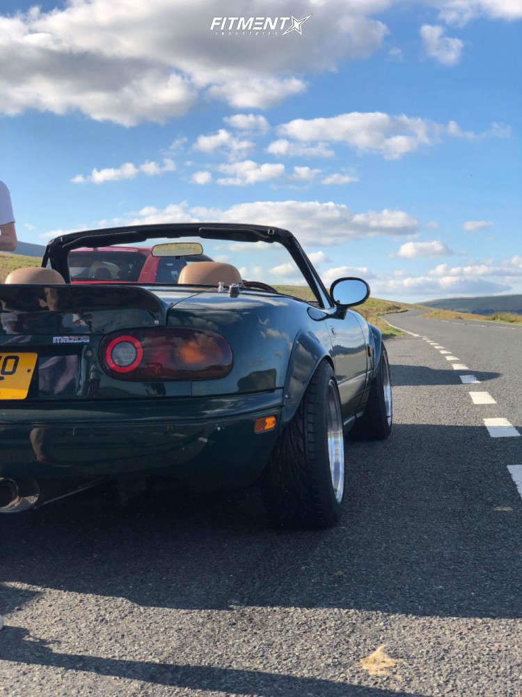 1997 Mazda MX-5 Miata Base with 15x8 Rota Rkr and Yokohama 195x50 on ...