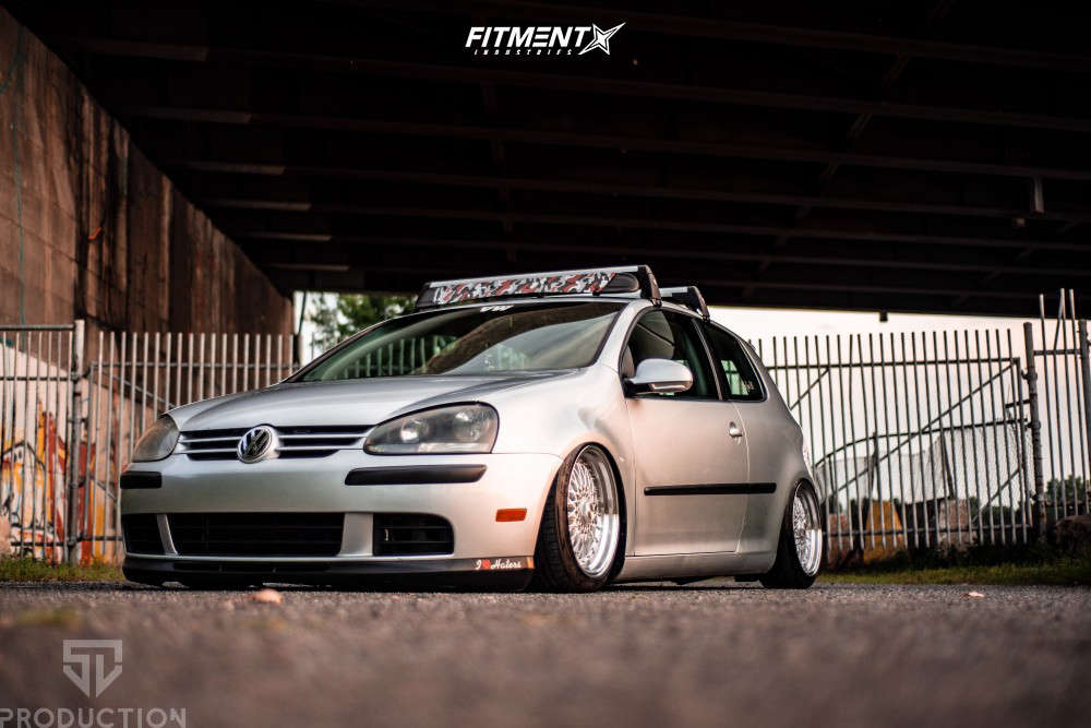 2007 Volkswagen Rabbit 2.5 with 17x8.5 ESR Sr03 and Minerva 205x45 on ...
