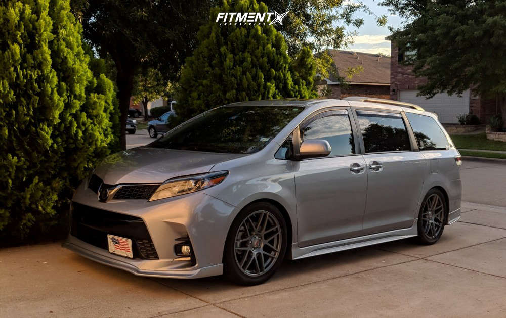2018 Toyota Sienna SE Premium with 20x8.5 Curva C300 and Nitto 255x45 ...