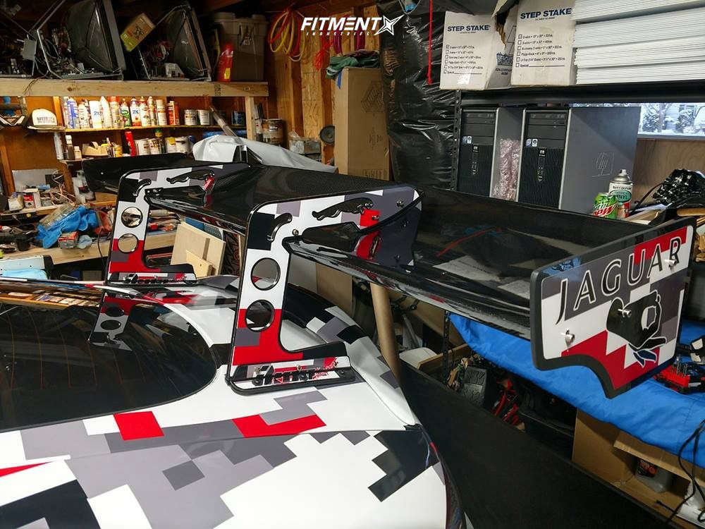 2007 Jaguar XK Base with 20x10 Dropstars 654bm and Nitto 285x35 on Air ...