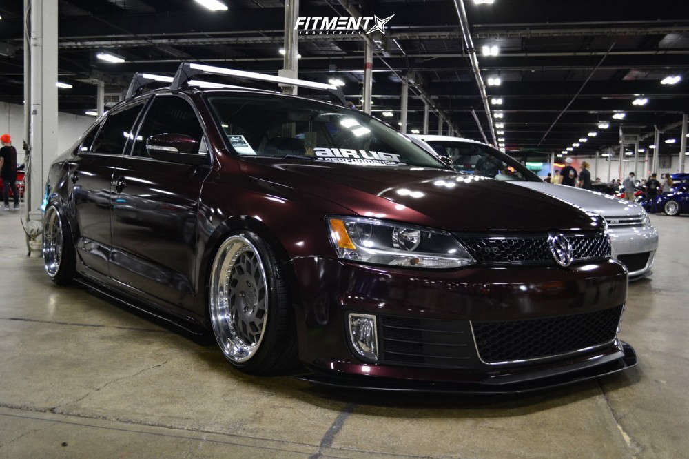 2012 Volkswagen Jetta SE with 18x9 WatercooledIND Md1 and Nankang ...