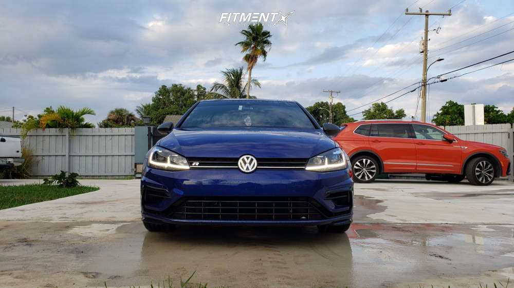 2018 Volkswagen Golf R Base with 19x8.5 Niche Targa and Continental ...