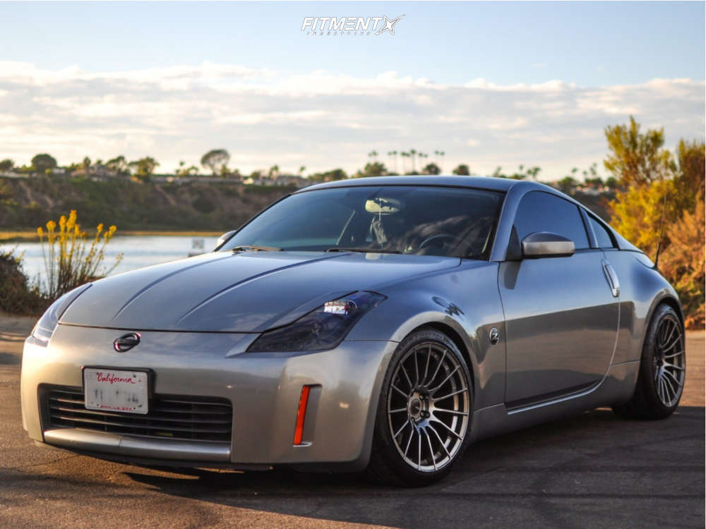 2004 Nissan 350Z 2dr Coupe (3.5L 6cyl 6M) with 18x9.5 Ambit Re02 and ...