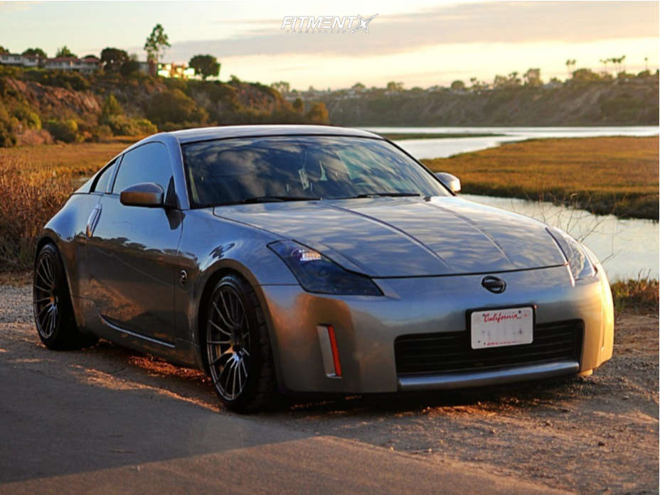 2004 Nissan 350Z 2dr Coupe (3.5L 6cyl 6M) with 18x9.5 Ambit Re02 and ...