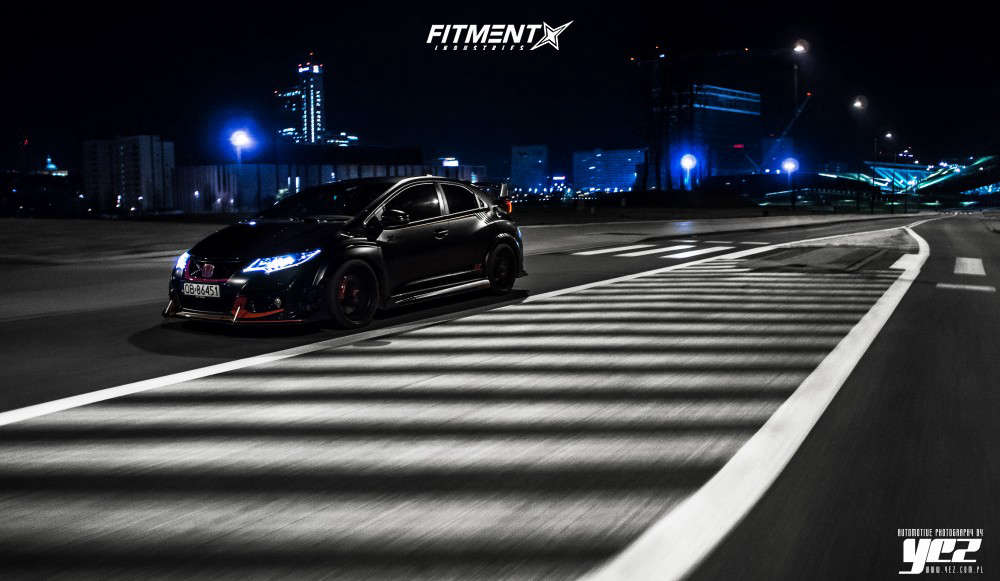 2015 Honda Civic SE with 19x8.5 BC Forged HB-Z10 and Michelin 235x35 on Lowering Springs ...