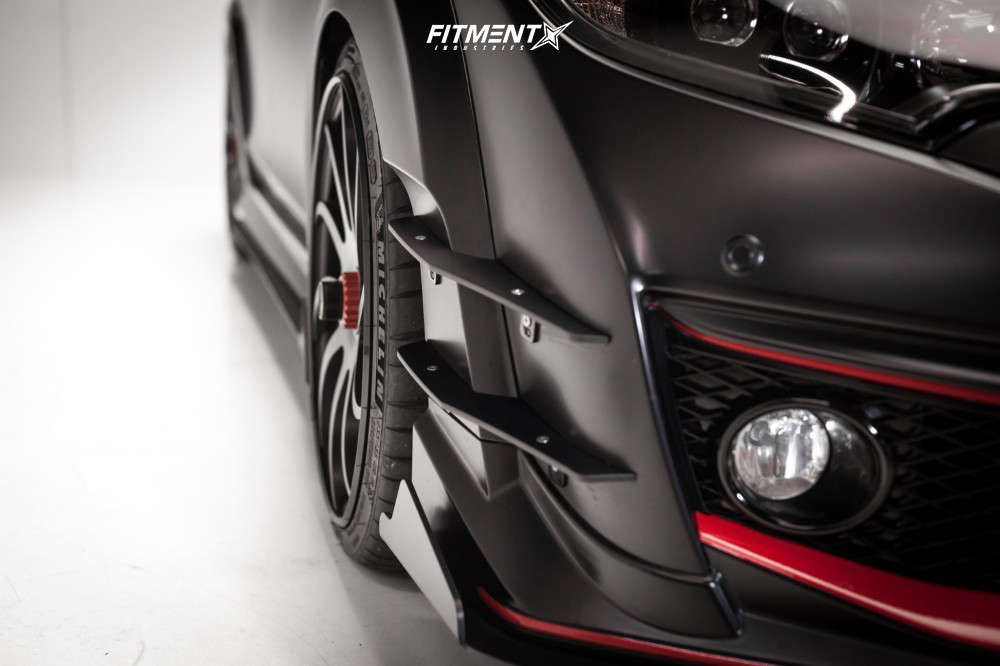 2015 Honda Civic SE with 19x8.5 BC Forged HB-Z10 and Michelin 235x35 on Lowering Springs ...