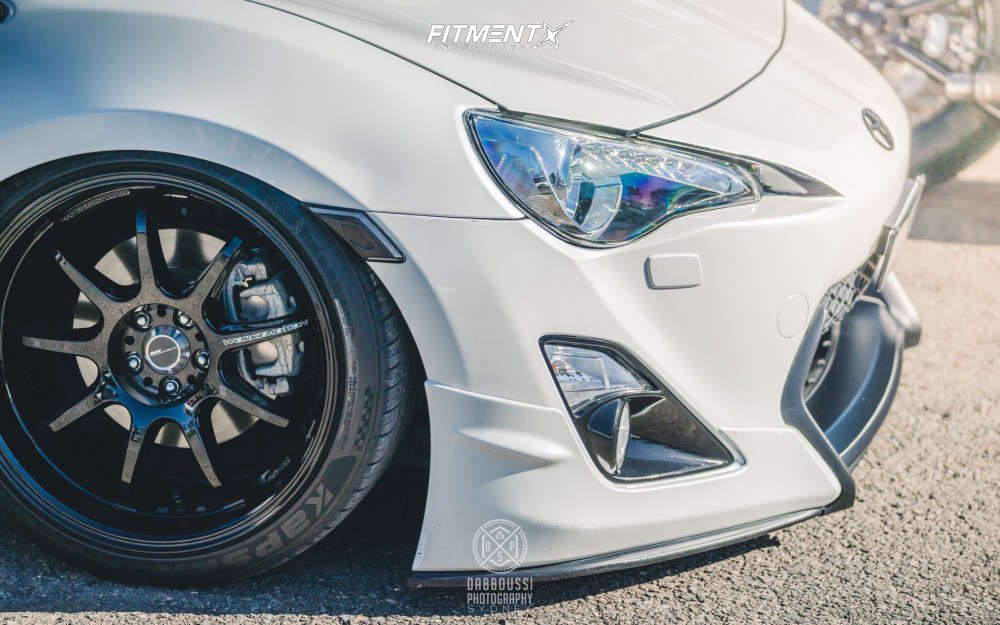 2014 Toyota 86 Base with 18x9.5 Work D9r and Nitto 225x40 on Air ...