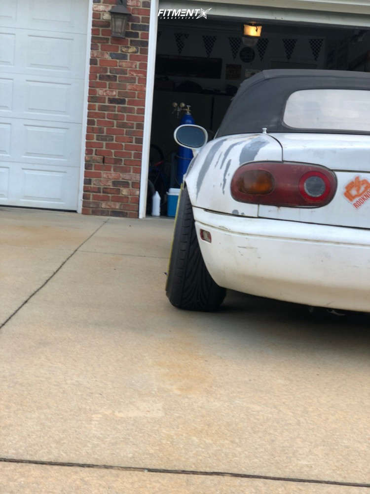 1993 Mazda MX-5 Miata Base with 15x9 Rota Grid V and Toyo Tires 195x25 ...