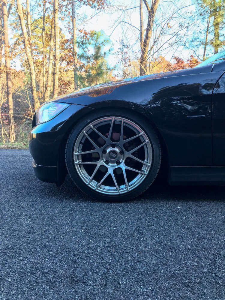 2006 BMW 325i Base with 18x8.5 ESR Rf1 and Sumitomo 225x40 on Lowering ...