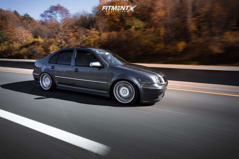 2004 Volkswagen Jetta GLI 1.8T 4dr Sedan (1.8L 4cyl Turbo 6M) with 18x8 ...