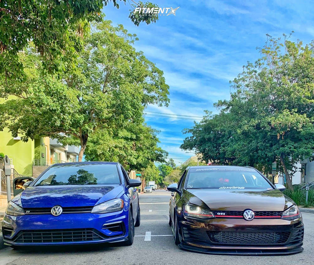 2018 Volkswagen Golf R Base with 18x8.5 Volk Ze40 and Michelin 245x40 ...