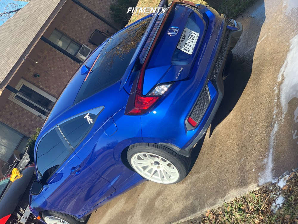 2017 Honda Civic Si with 18x9.5 AVID1 AV12 and Accelera 225x45 on Stock ...