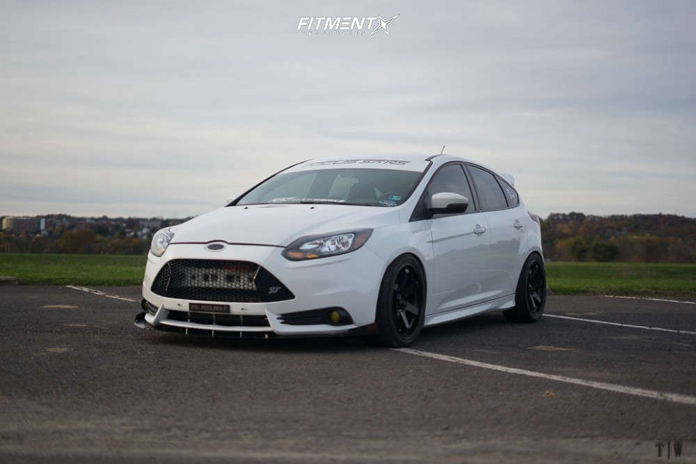 2013 Ford ST Base with 18x9 MST Mt01 and Achilles 235x35 on Coilovers ...