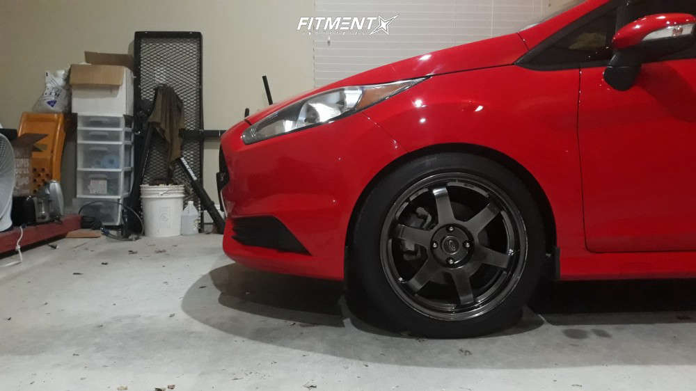 2014 Ford Fiesta ST with 17x8.5 Rota Grid and Kumho 225x45 on Stock ...