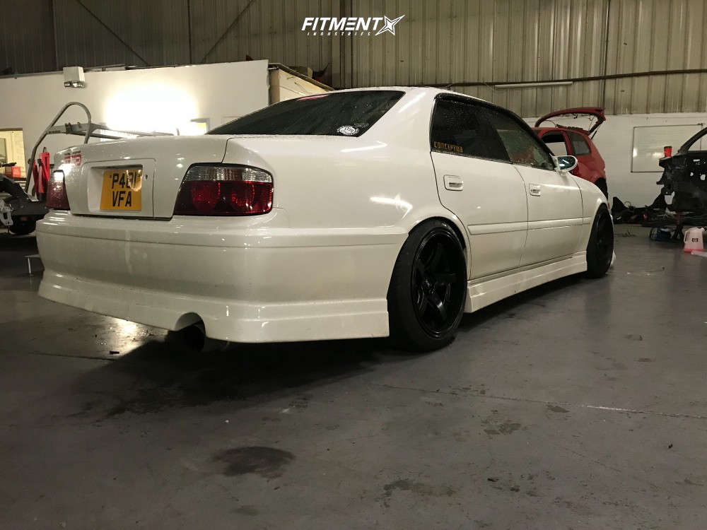 1997 Toyota Chaser Base with 18x10 XXR 555 and Maxxis 235x40 on ...