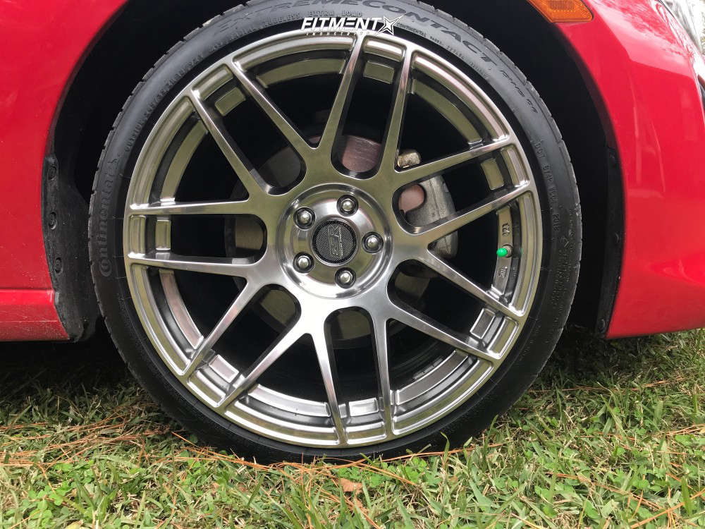 2017 Toyota 86 Base with 18x9.5 ESR Rf1 and Continental 245x35 on Stock ...