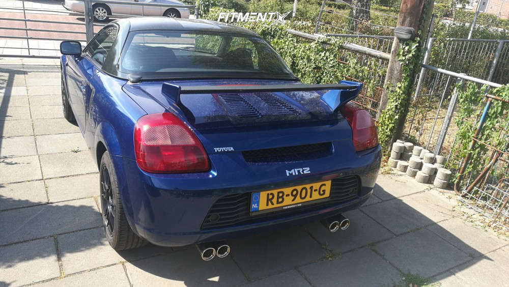 2002 Toyota MR2 Spyder Base with 15x7 OZ Racing Ultraleggera and ...