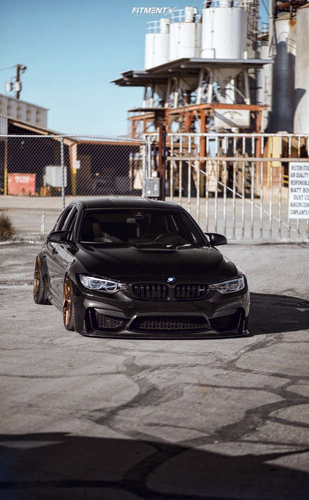 2017 BMW M3 Base with 20x9 Rohana Rfx11 and Hankook 245x35 on Air ...