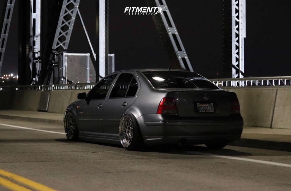 2004 Volkswagen Jetta GLI 1.8T 4dr Sedan (1.8L 4cyl Turbo 6M) with 18x8 ...