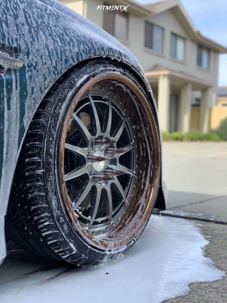 2008 Holden Commodore Base with 20x10 Heritage Hokkaido and WinRun ...