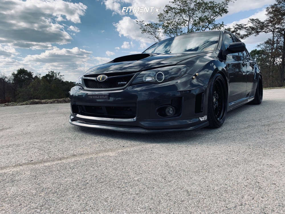 2013 Subaru WRX Base with 18x9.5 ESR Sr02 and Achilles 235x40 on ...