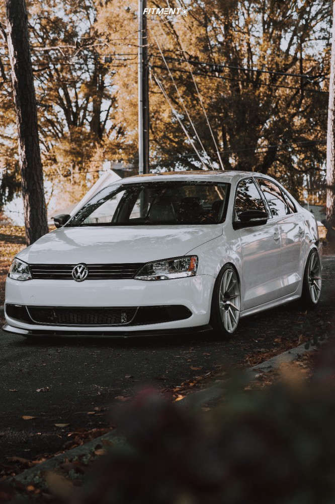 2013 Volkswagen Jetta TDI Premium with 18x8.5 MRR Vp7 and Toyo Tires ...
